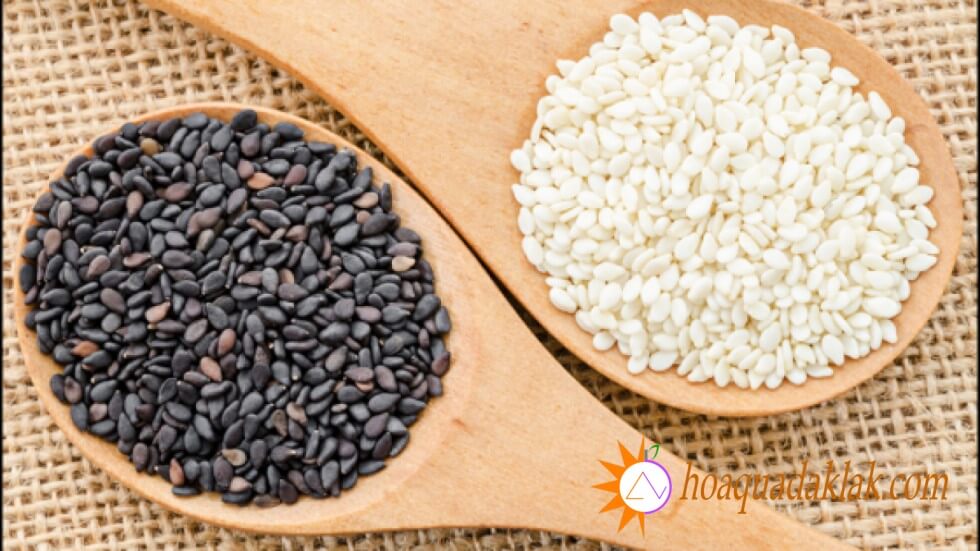 Phân biệt mè đen và mè trắng? mè đen có tốt hơn mè trắng không? | Hoa ...